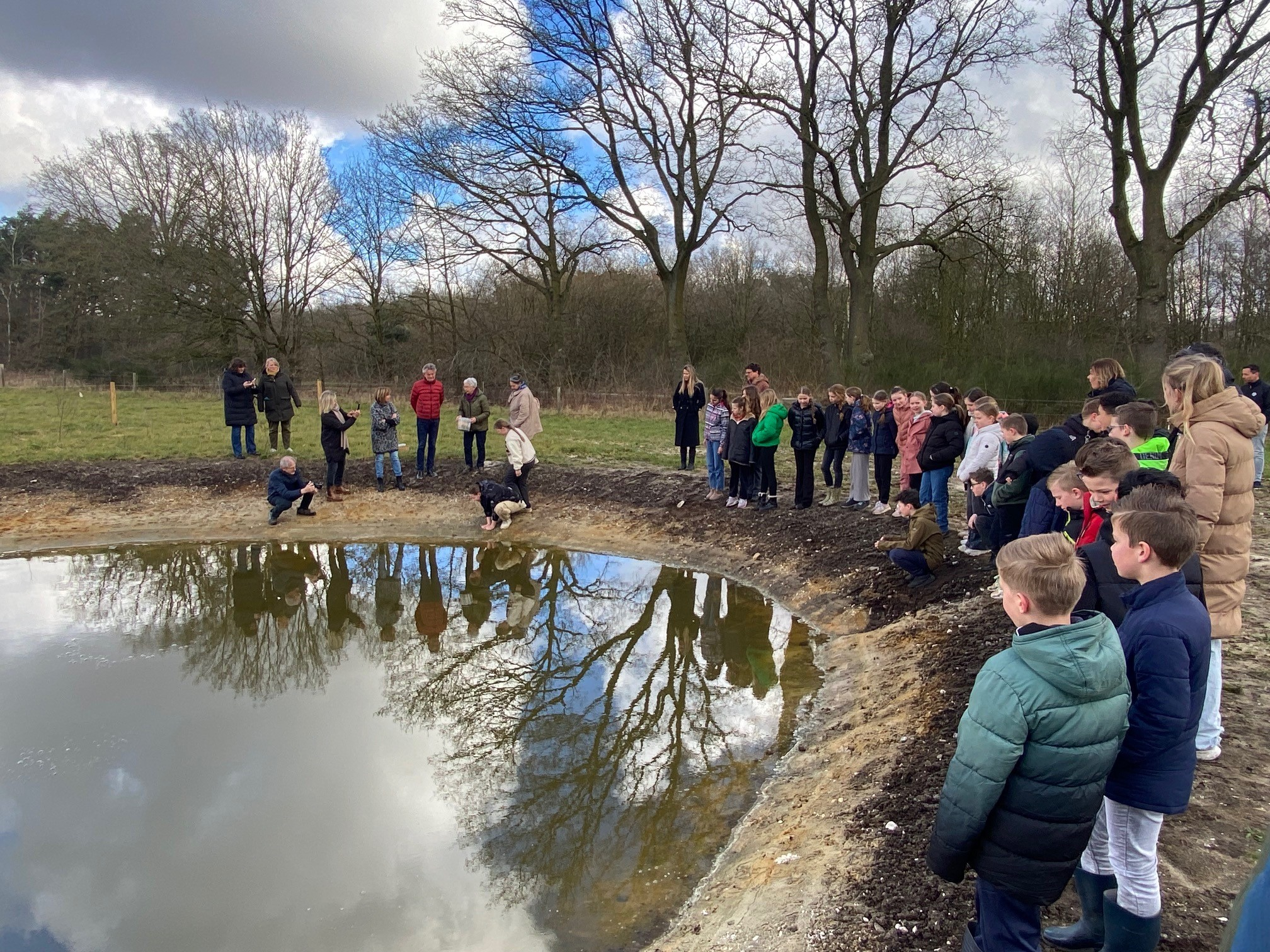Twee nieuwe poelen voor waterlessen Natuurcentrum De Maashorst ...